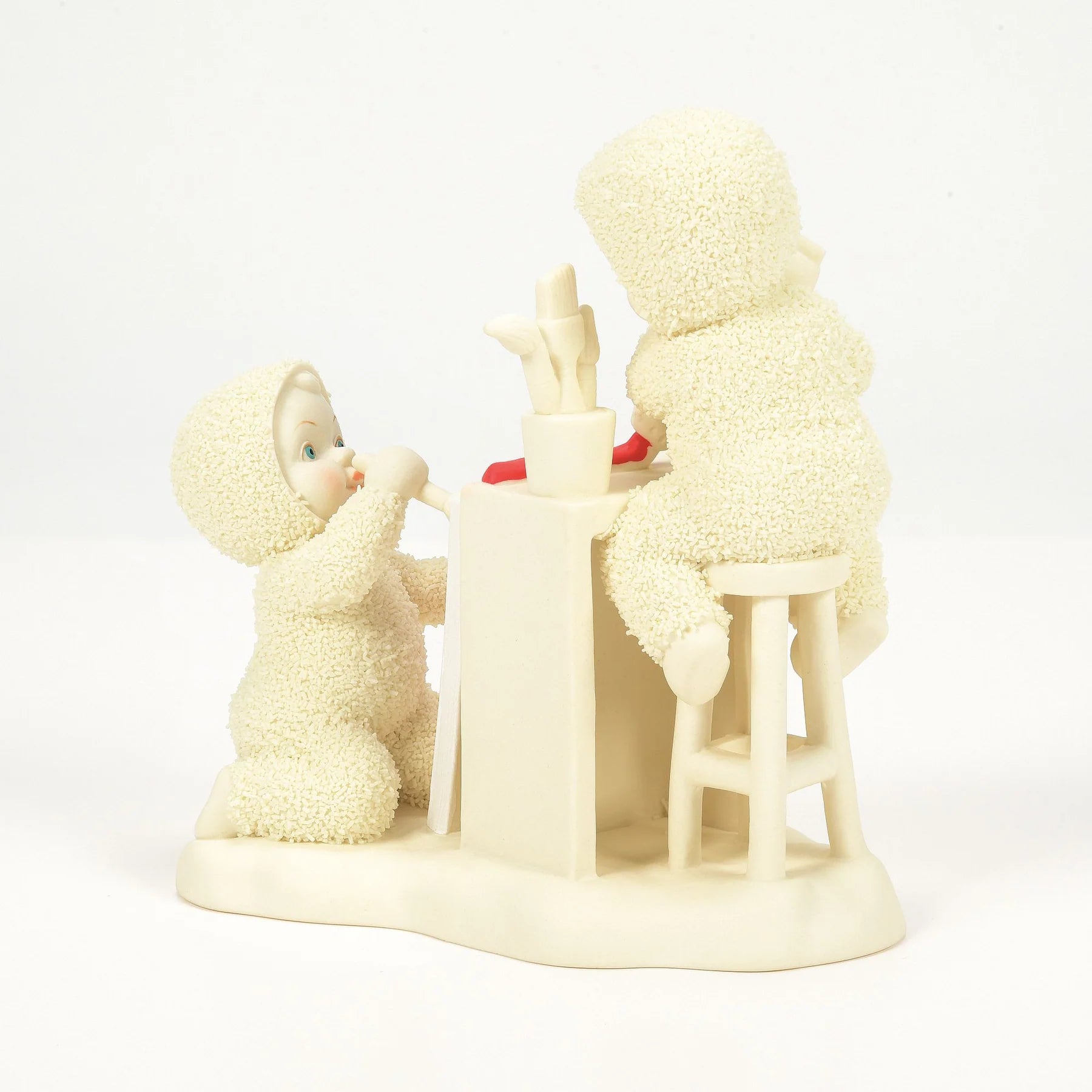 Snowbabies® A Portrait For Santa – greengate Garden Centres
